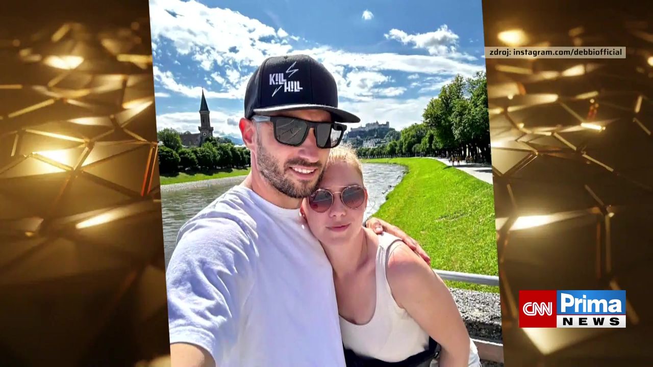 Zpěvačka Debbi o manželství | Stream