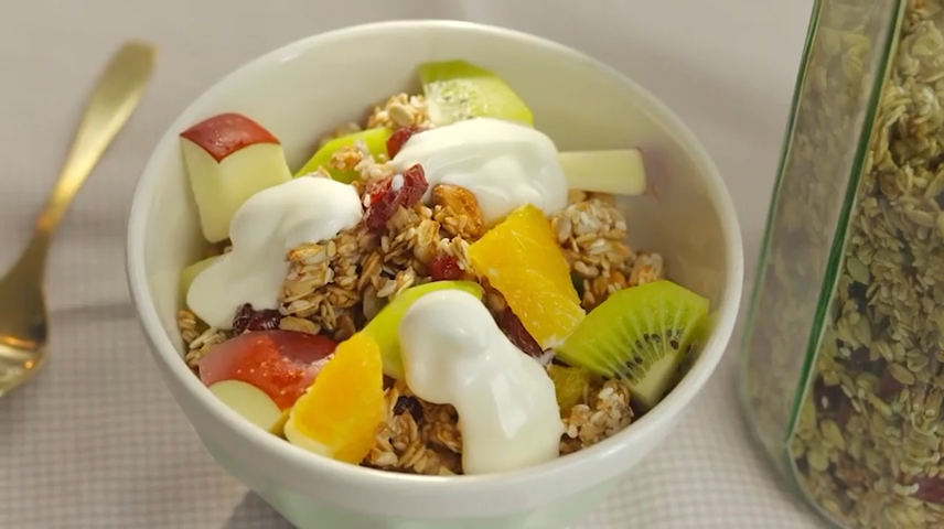 Snadný a zdravý recept - domácí granola | Stream