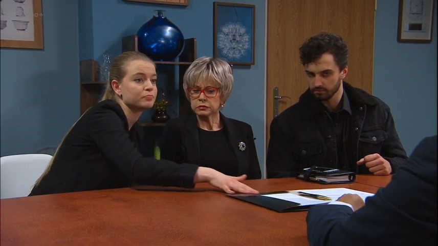 Seriál ZOO 124. díl online - Sid musí odejít ze ZOO | Stream